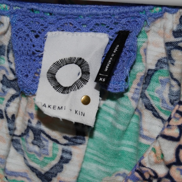 Anthropologie | Tops | Akemi Kin Sleeveless Pastel Green Floral Blouse ...